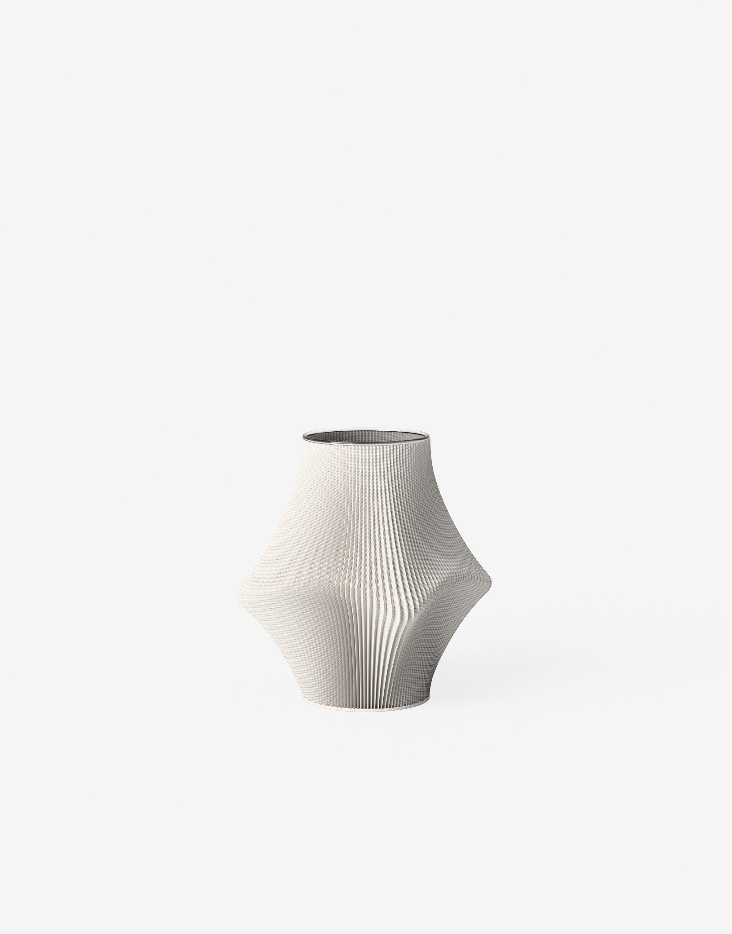 Brim 1 | Vase by recozy | Made in Germany